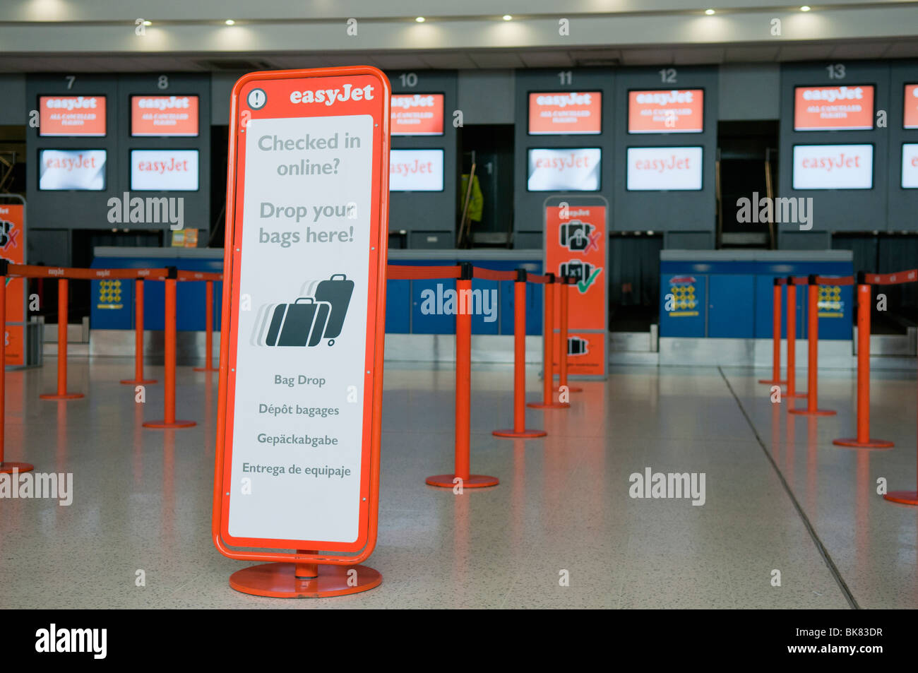 Easyjet check in Banque de photographies et d’images à haute résolution ...
