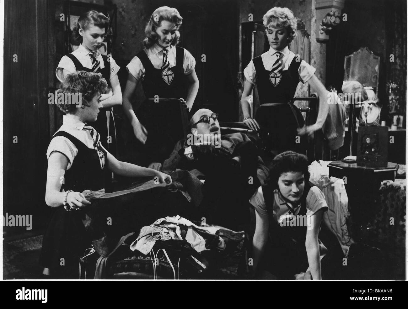 Blue Murder St Trinians 1957 Banque De Photographies Et Dimages à