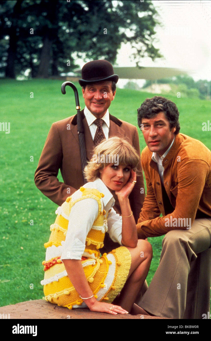 Les NEW AVENGERS (TV) PATRICK MACNEE, Joanna Lumley, GARETH HUNT NAV ...