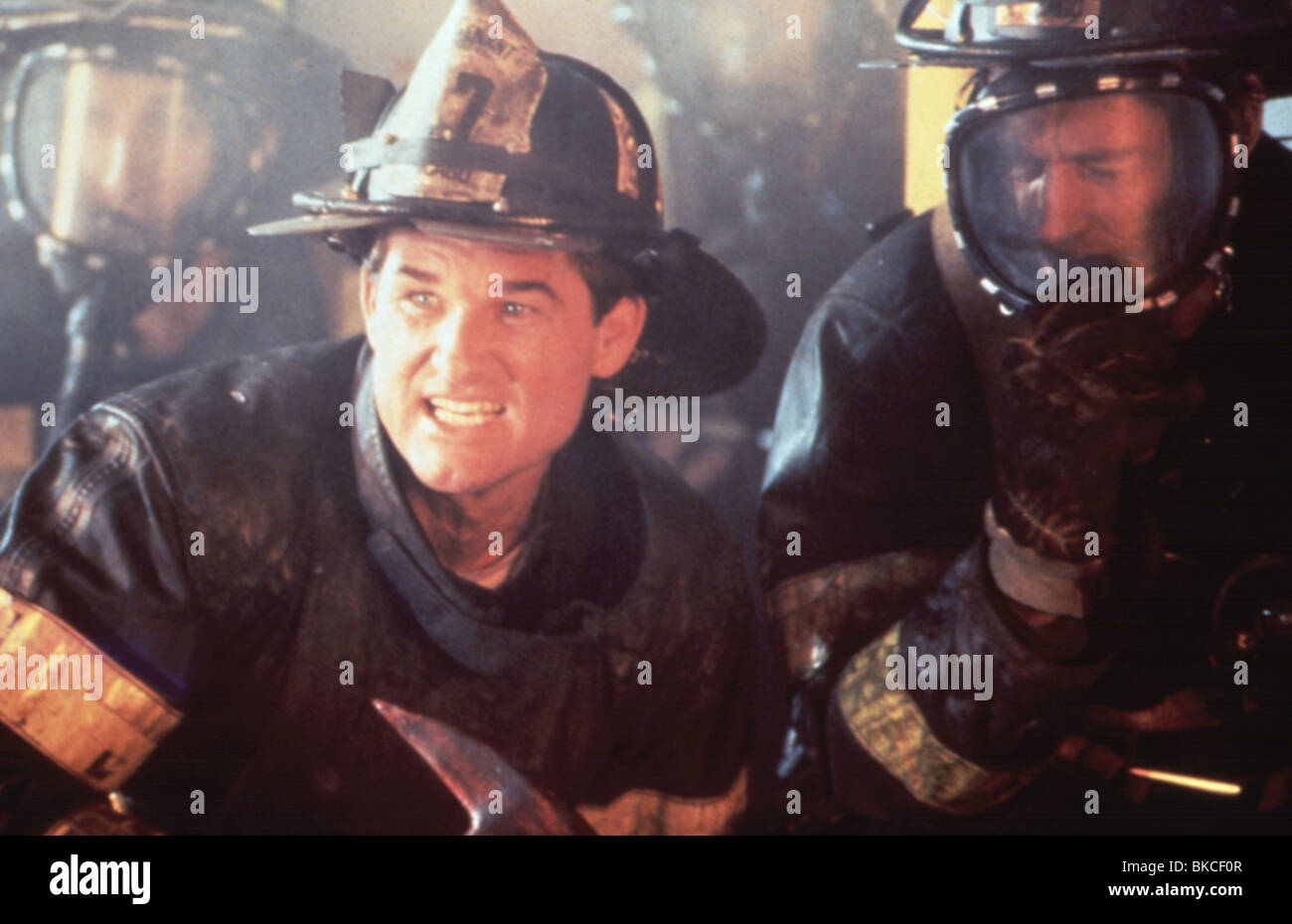Backdraft kurt russell 1991 Banque de photographies et d’images à haute ...