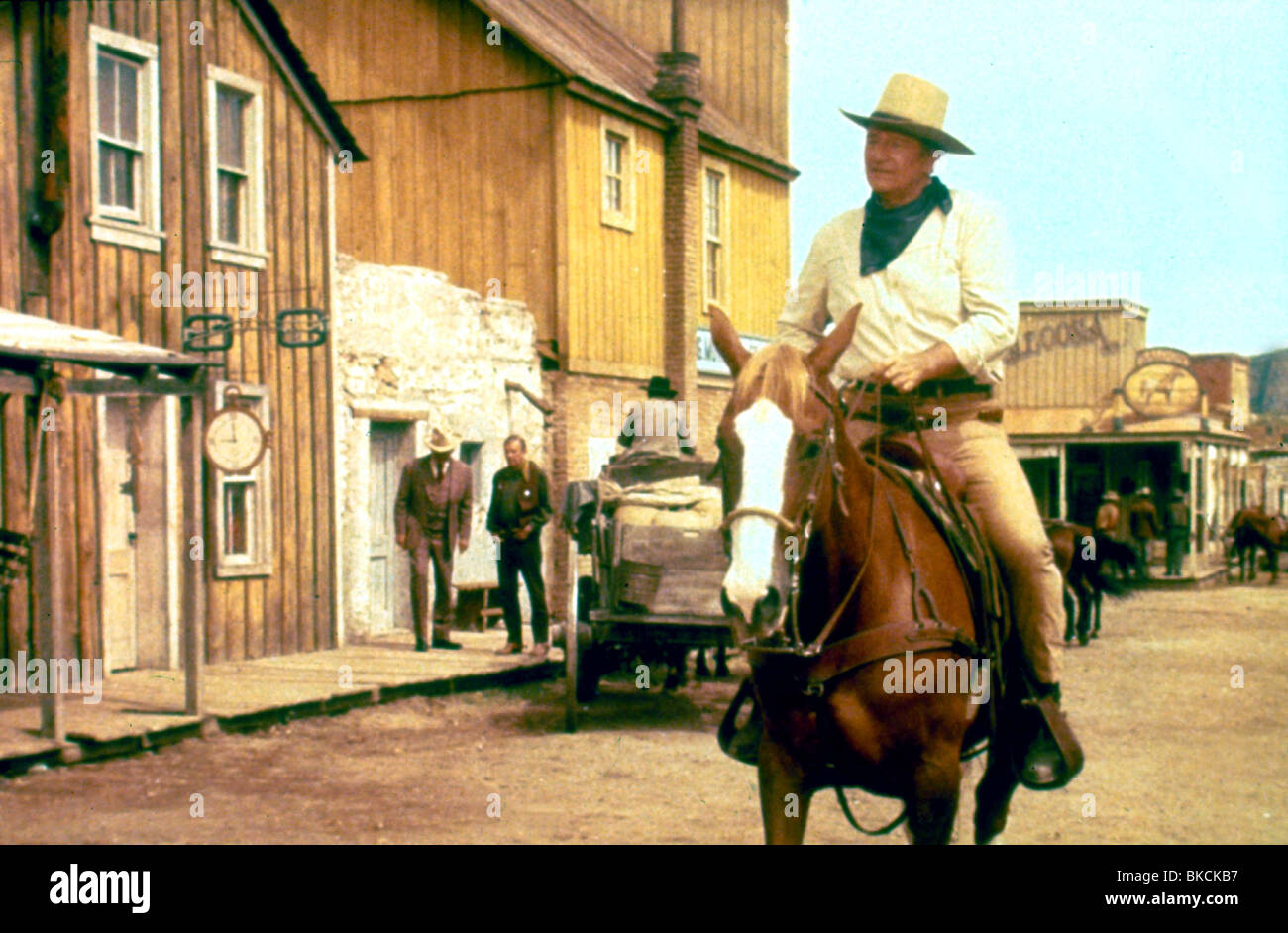 Chisum john wayne Banque de photographies et d’images à haute ...