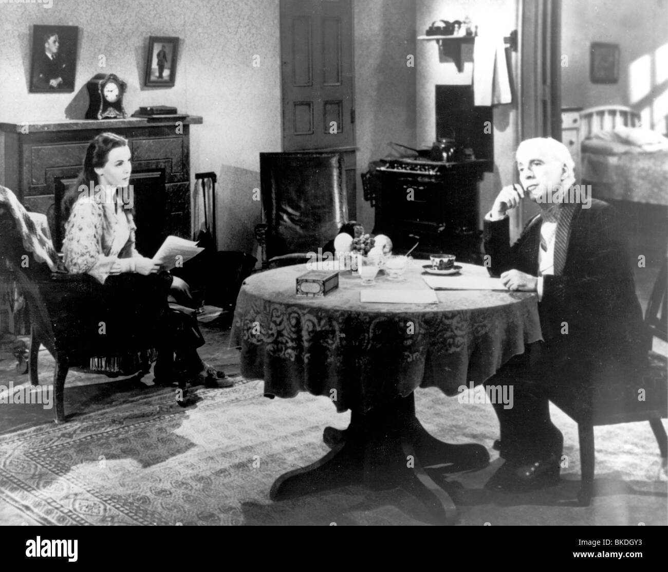 Charlie claire Banque d'images noir et blanc - Alamy