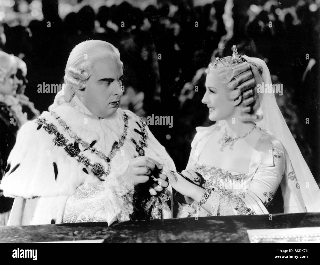 Marie antoinette 1938 robert morley Banque de photographies et d’images ...