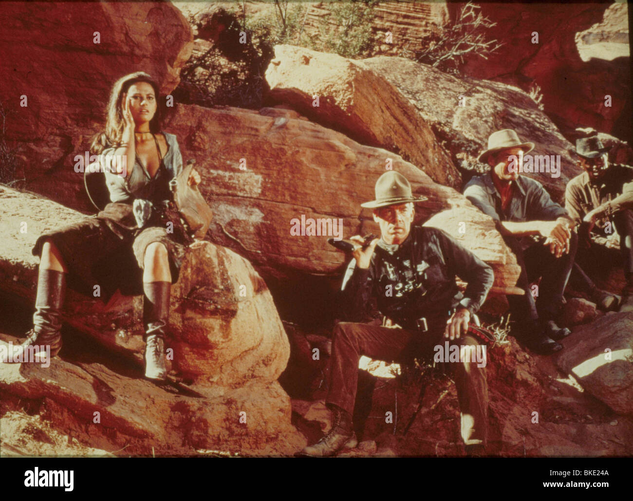 Les professionnels 1966 claudia cardinale Banque de photographies et d ...