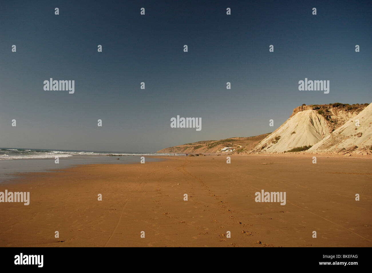 Plage à Asilah, Tanger, Maroc Photo Stock - Alamy