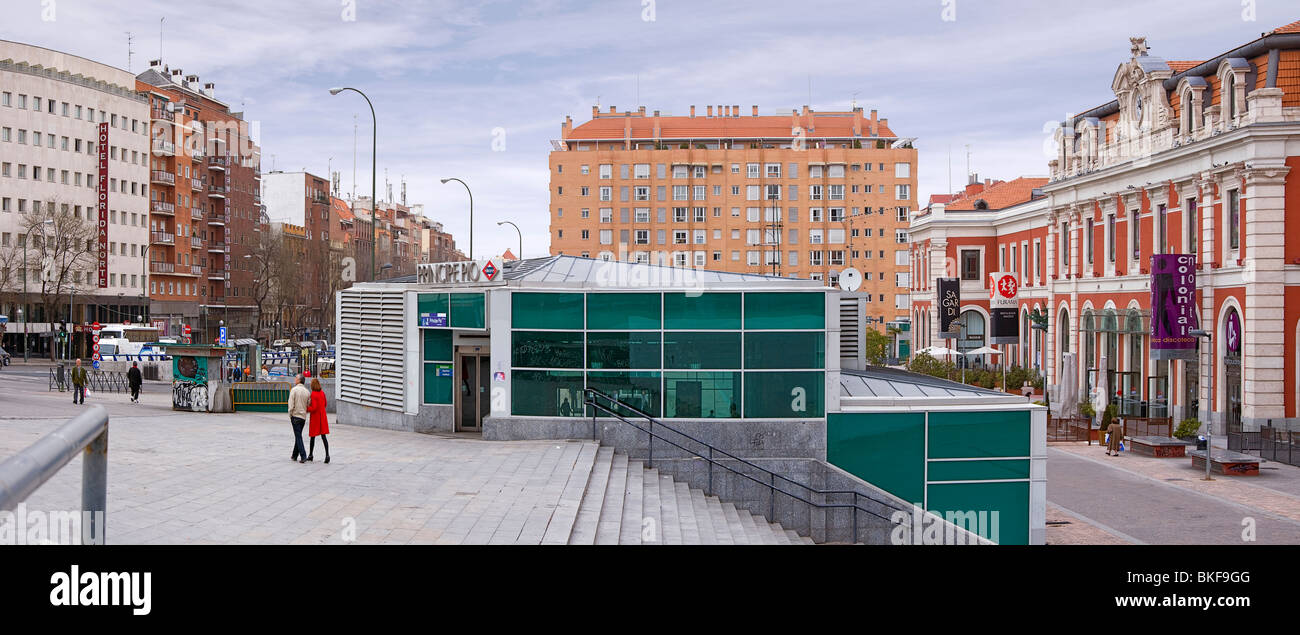 Tram panoramique Banque de photographies et d’images à haute résolution ...