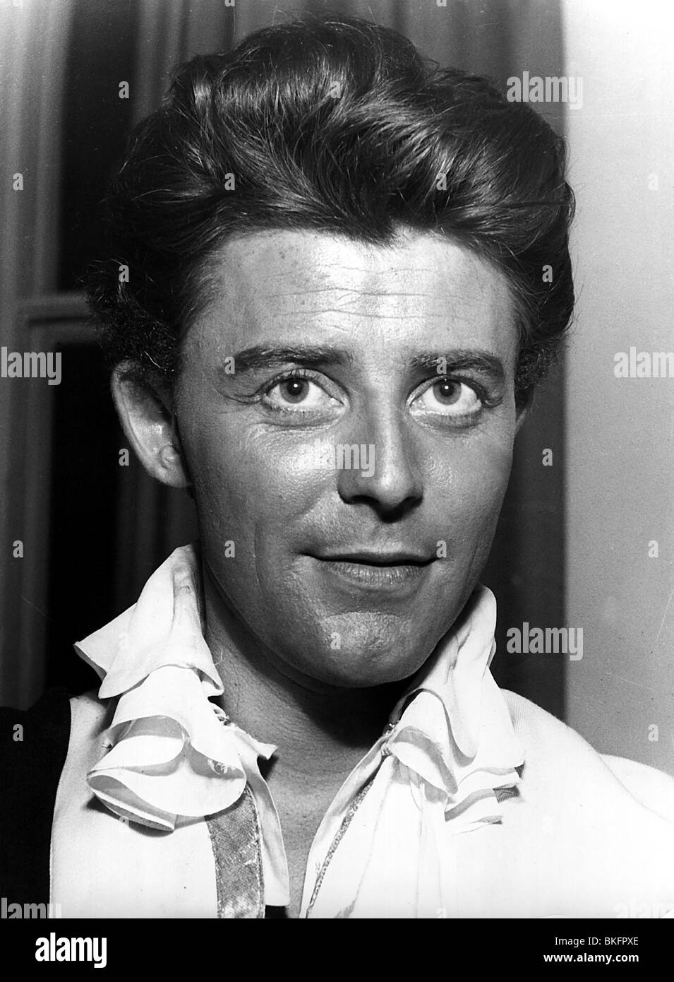 Gérard philipe acteur Banque de photographies et d’images à haute ...