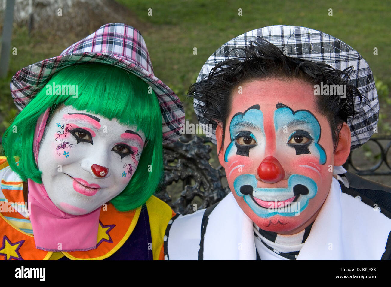 Clown féminin Banque de photographies et d’images à haute résolution ...