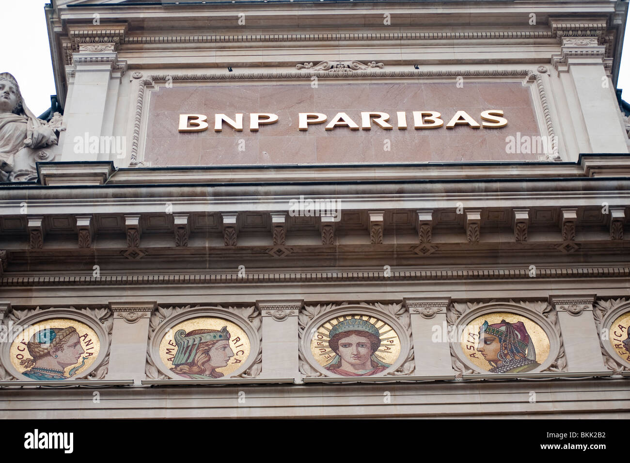 Bnp Paribas Paris Banque d'image et photos - Alamy