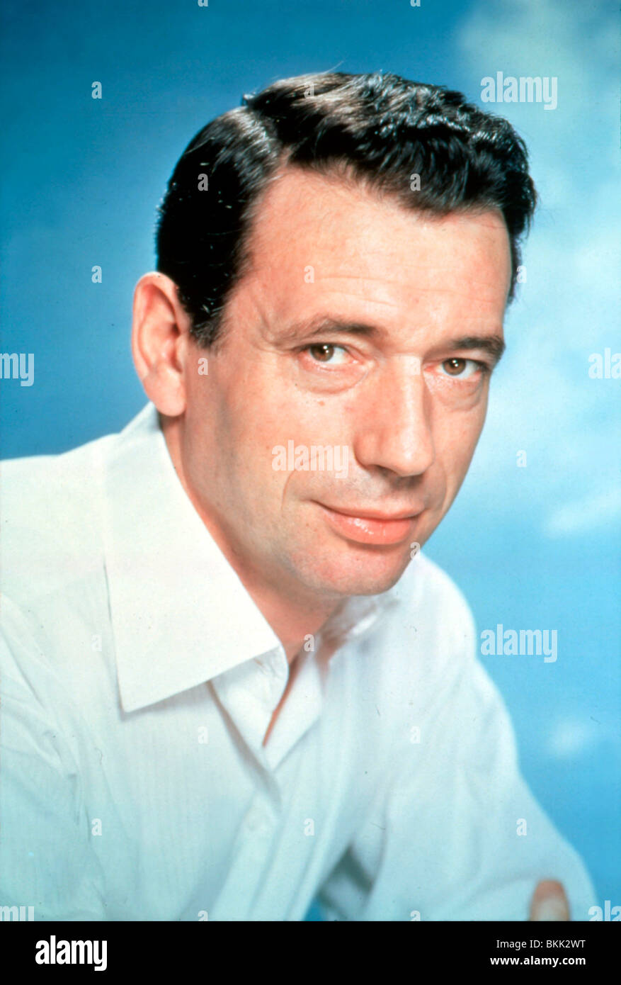 Yves montand Banque de photographies et d’images à haute résolution - Alamy