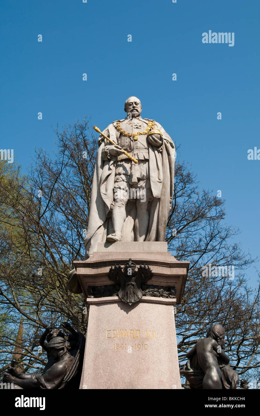 Statue of edward vii Banque de photographies et d’images à haute ...