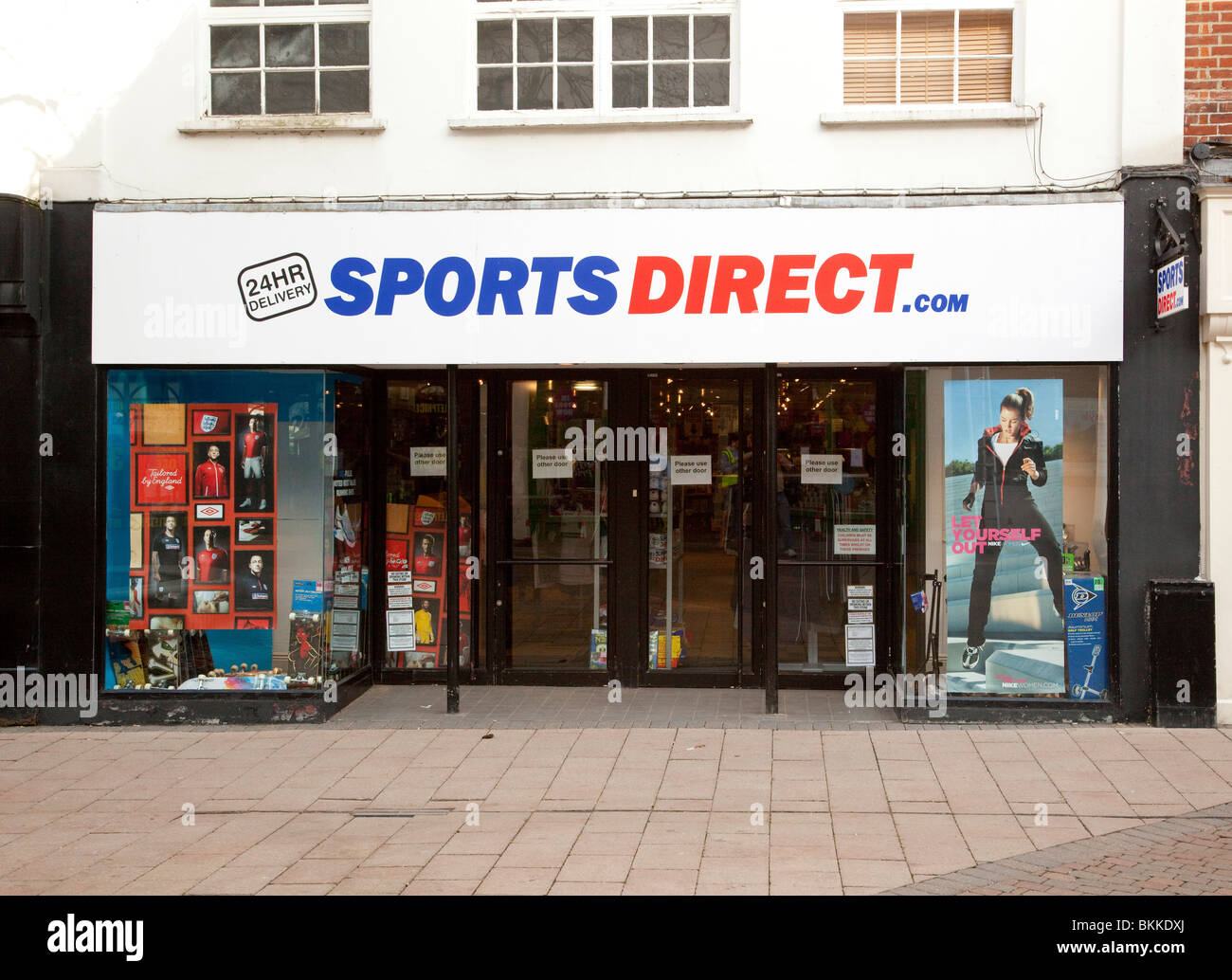 Sports direct store uk Banque de photographies et d’images à haute ...
