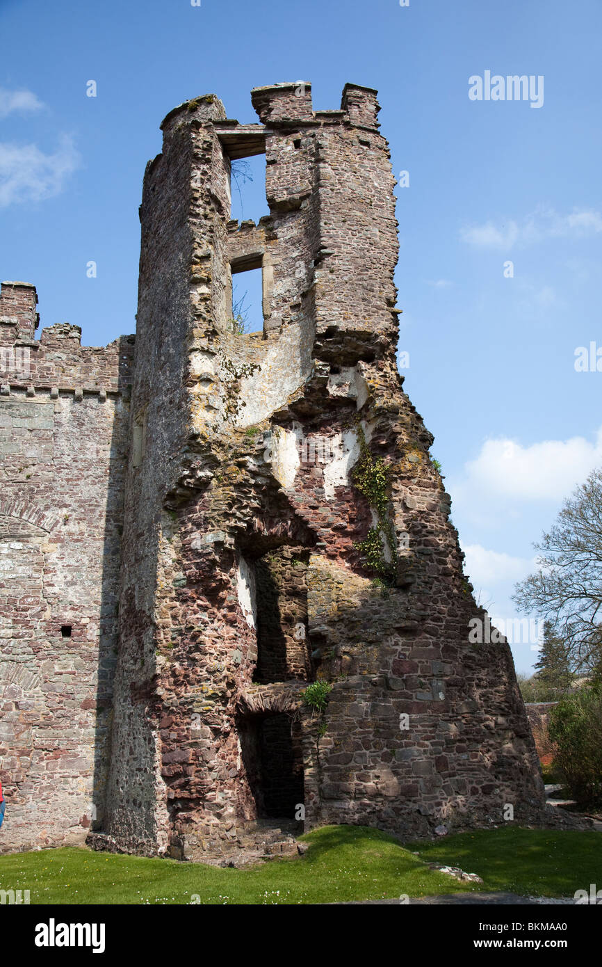 Ruined tower Banque de photographies et d’images à haute résolution - Alamy