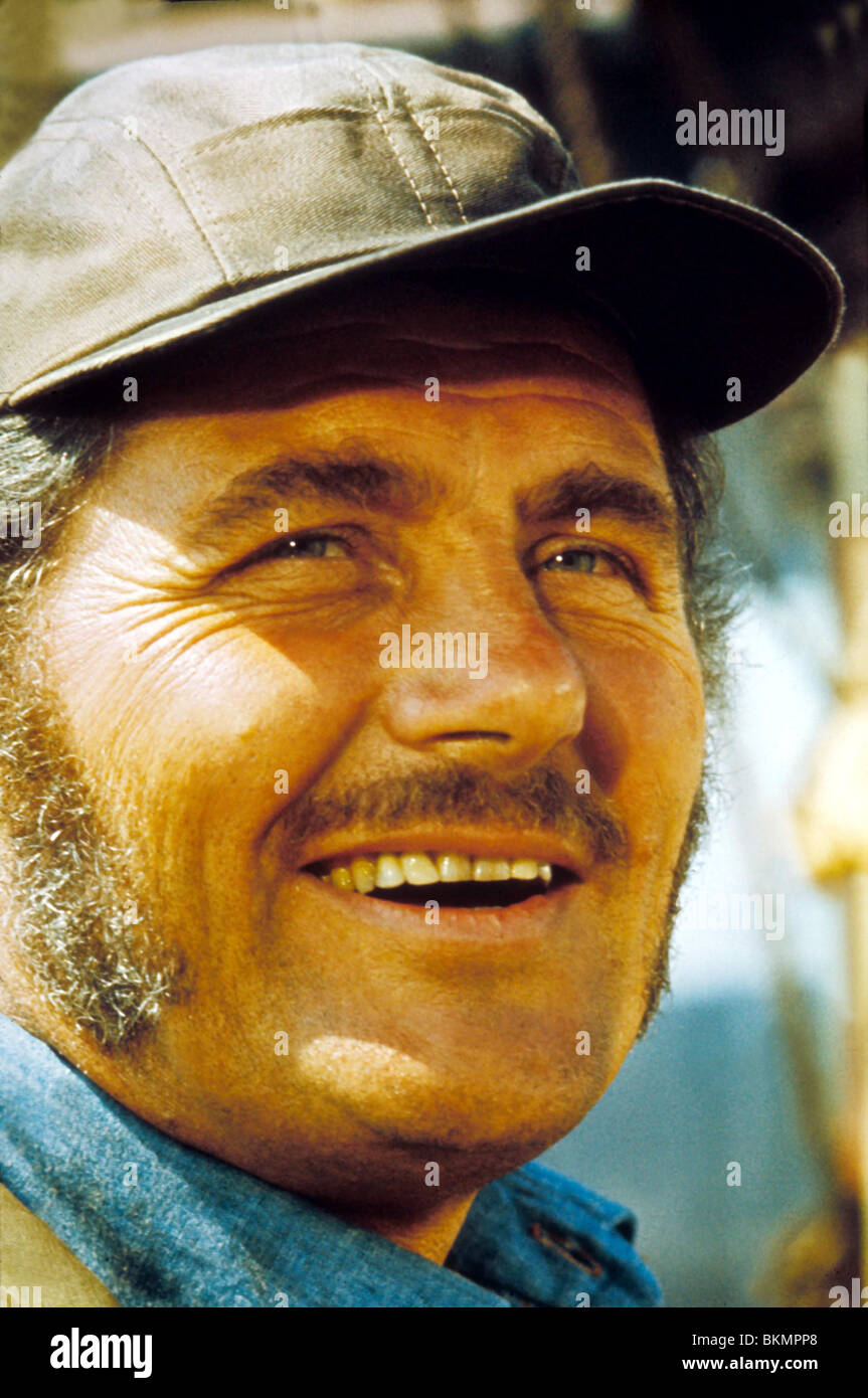 Robert shaw jaws (1975) Banque de photographies et d’images à haute résolution - Alamy