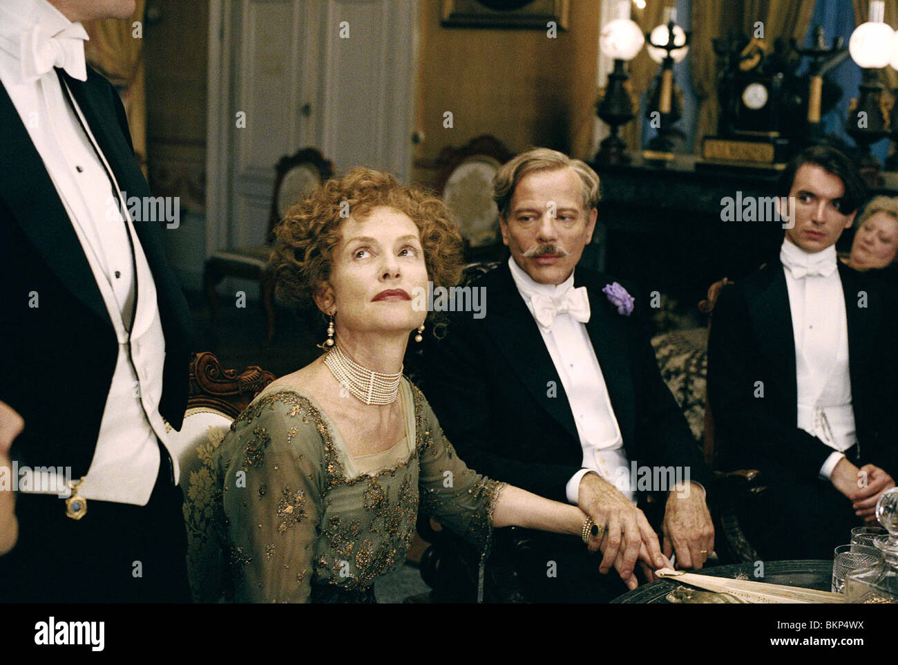 Gabrielle 2005 Isabelle Huppert Banque d'image et photos - Alamy