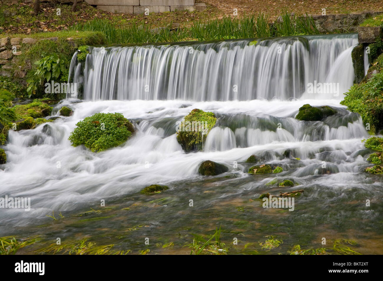 Moulin cascade Banque de photographies et d’images à haute résolution ...
