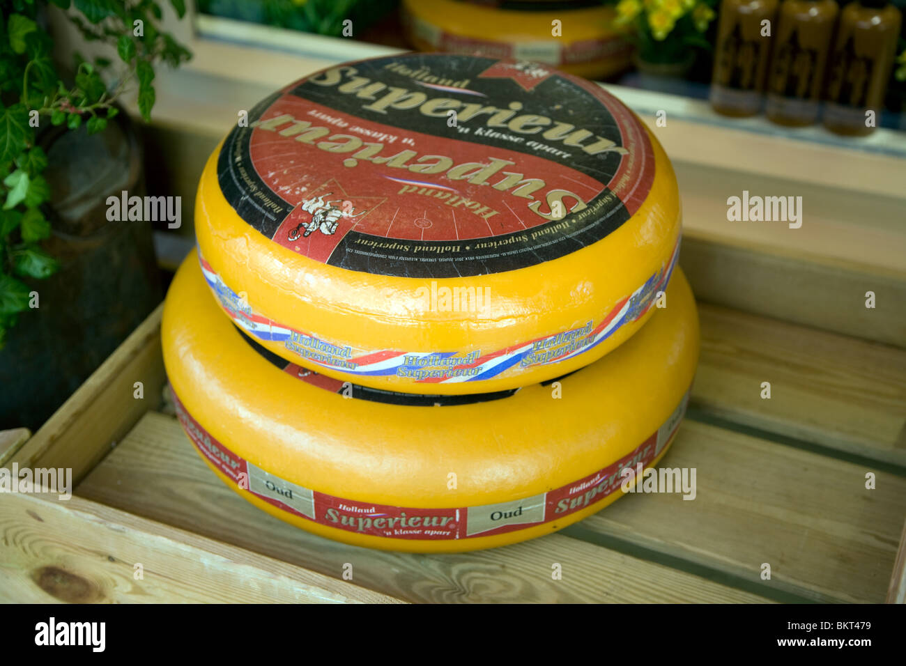 Fromages ronds Banque de photographies et d’images à haute résolution ...