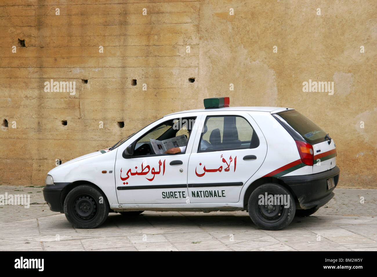 Moroccan police car Banque de photographies et d’images à haute ...