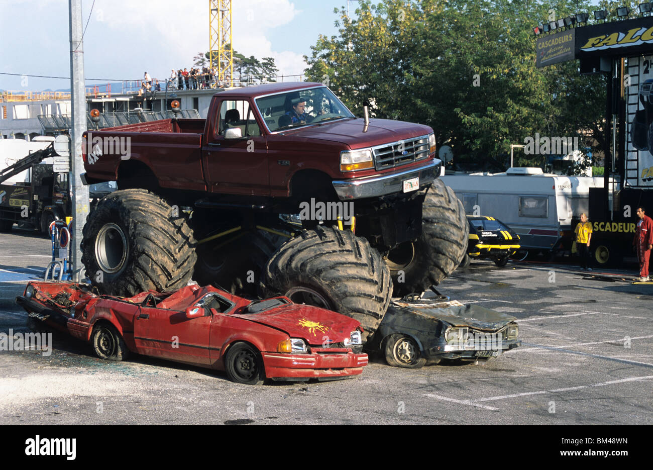 Modified lorry Banque de photographies et d’images à haute résolution ...