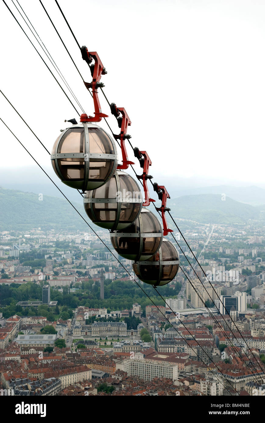 Telepherique view Banque de photographies et d’images à haute ...