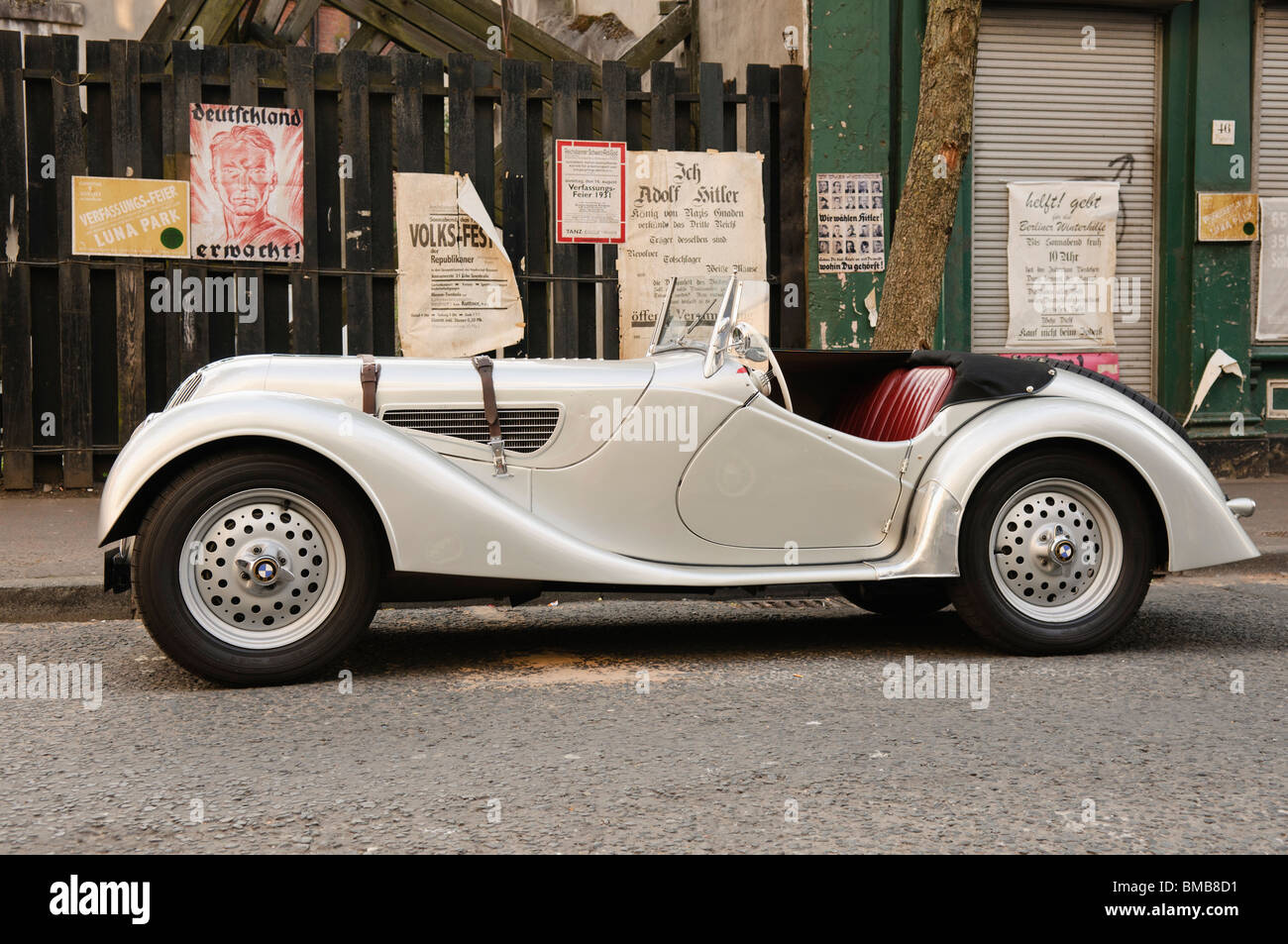 BMW 328 roadster à partir de la deuxième moitié des années 1930 sur un ...