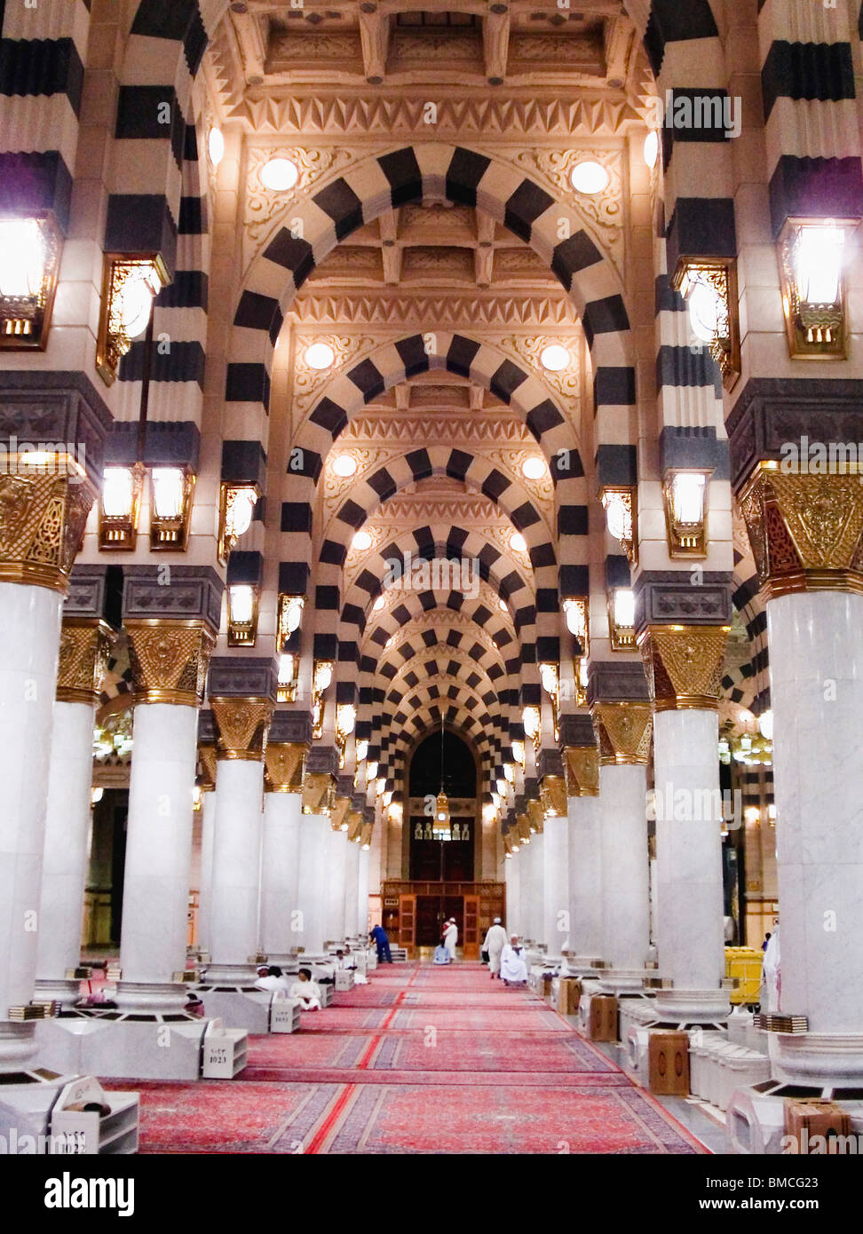Intérieurs d'une mosquée, la mosquée Al-Haram, La Mecque, Arabie ...