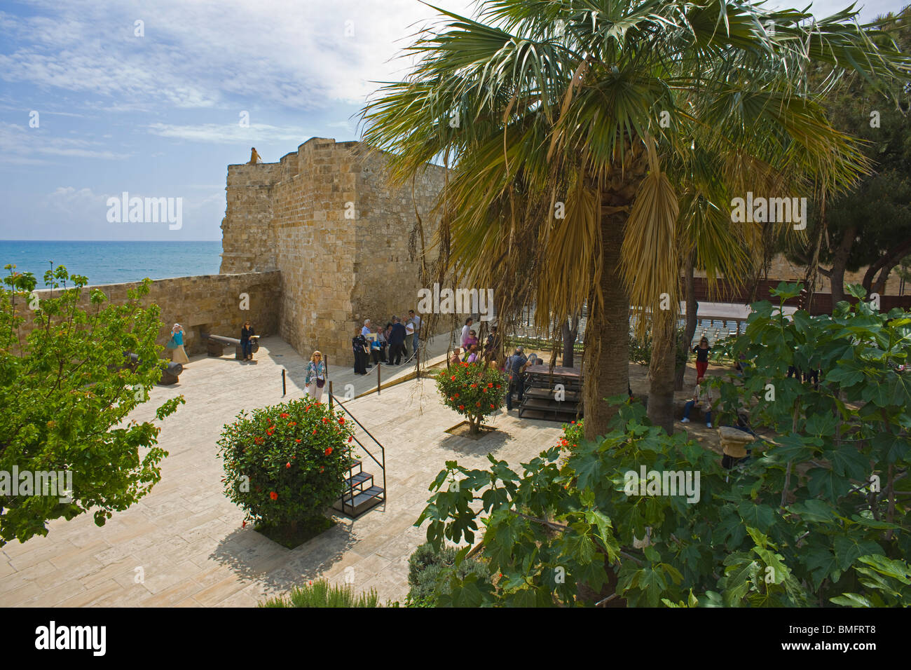 Le fort de larnaca chypre Banque de photographies et d’images à haute ...