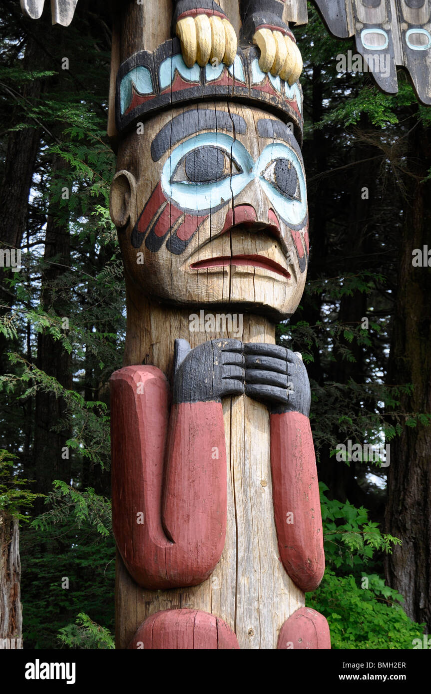 El totem Banque de photographies et d’images à haute résolution - Alamy