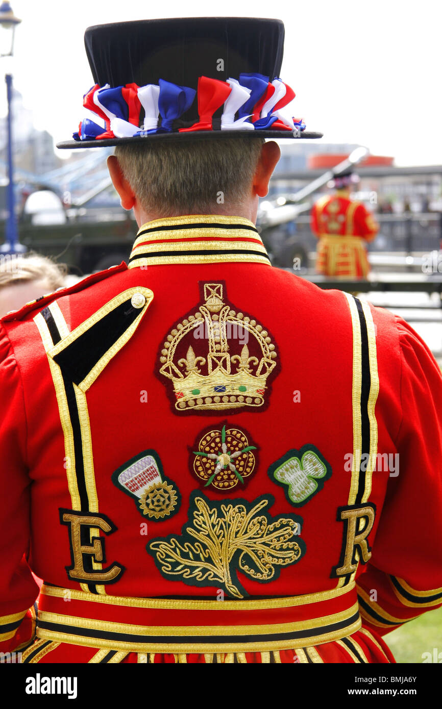 Beefeater uniform Banque de photographies et d’images à haute ...
