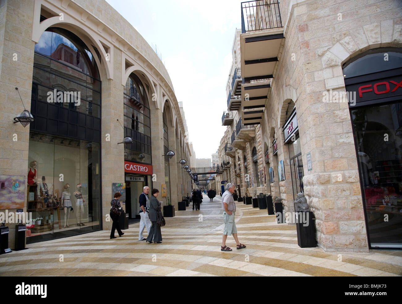 Mamilla mall jerusalem Banque de photographies et d’images à haute ...