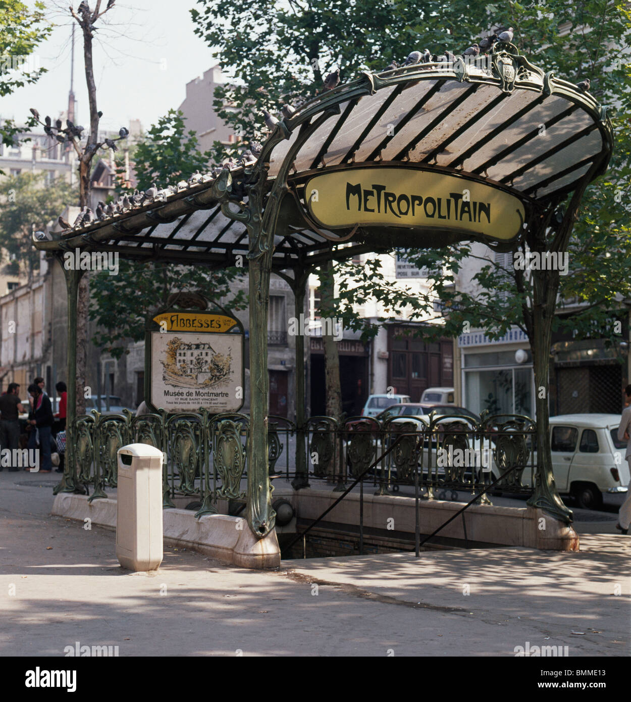 Hector guimard Banque de photographies et d’images à haute résolution ...