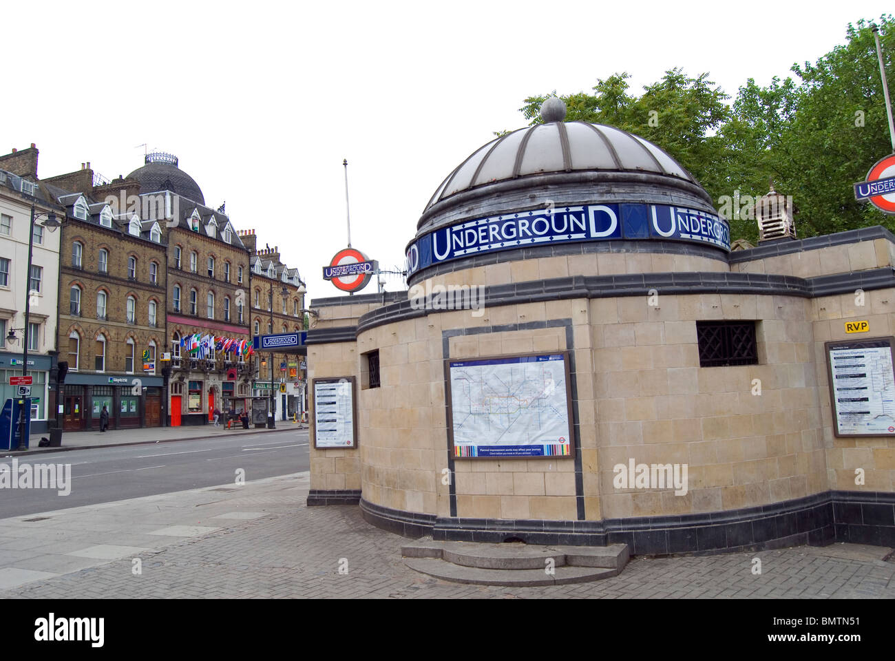 Clapham common underground station Banque de photographies et d’images ...