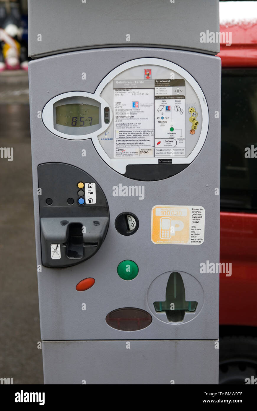 Parking vending machine Banque de photographies et d’images à haute ...