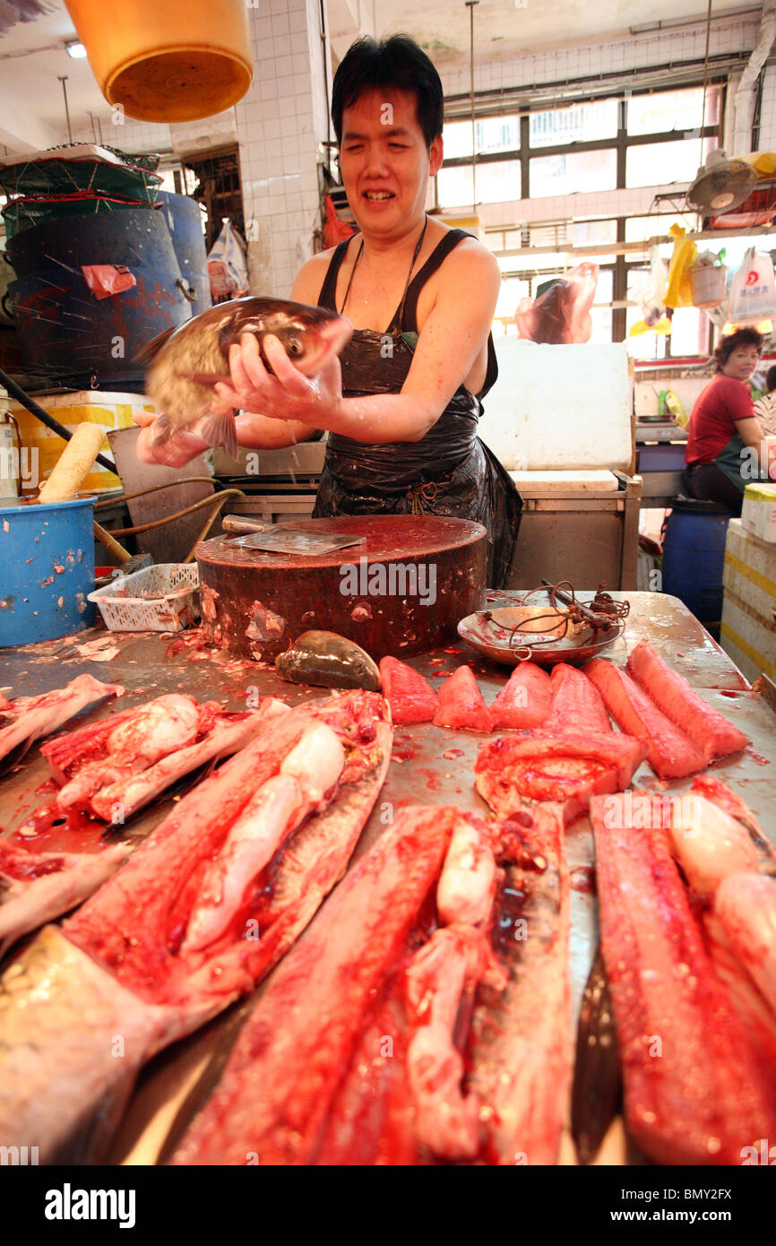 Poissonnier poissonnier poissonnier Banque de photographies et d’images ...