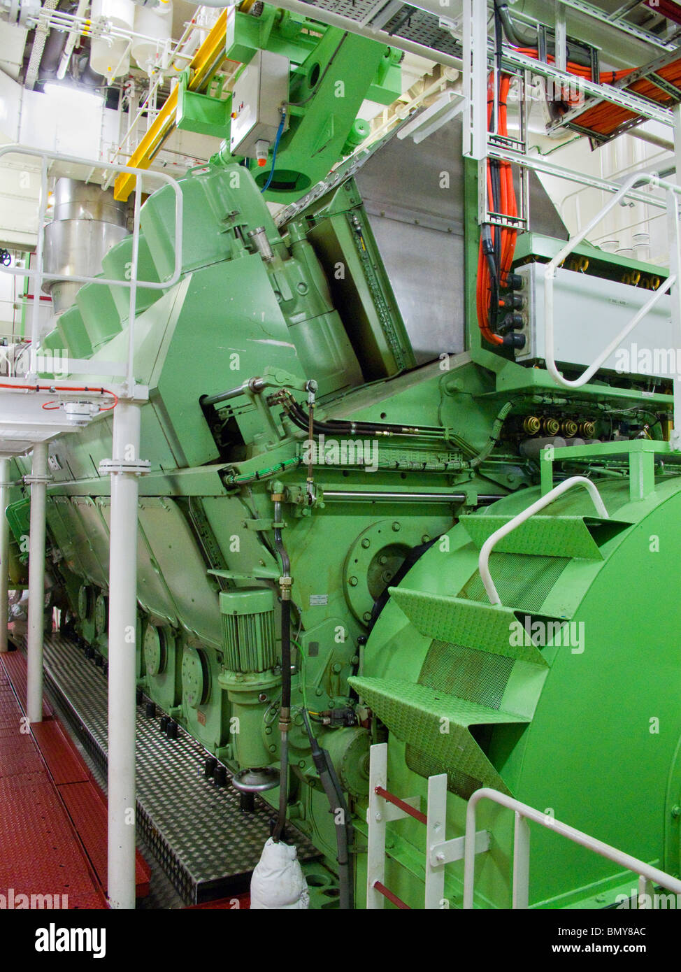 Salle des machines du navire Banque de photographies et d’images à ...