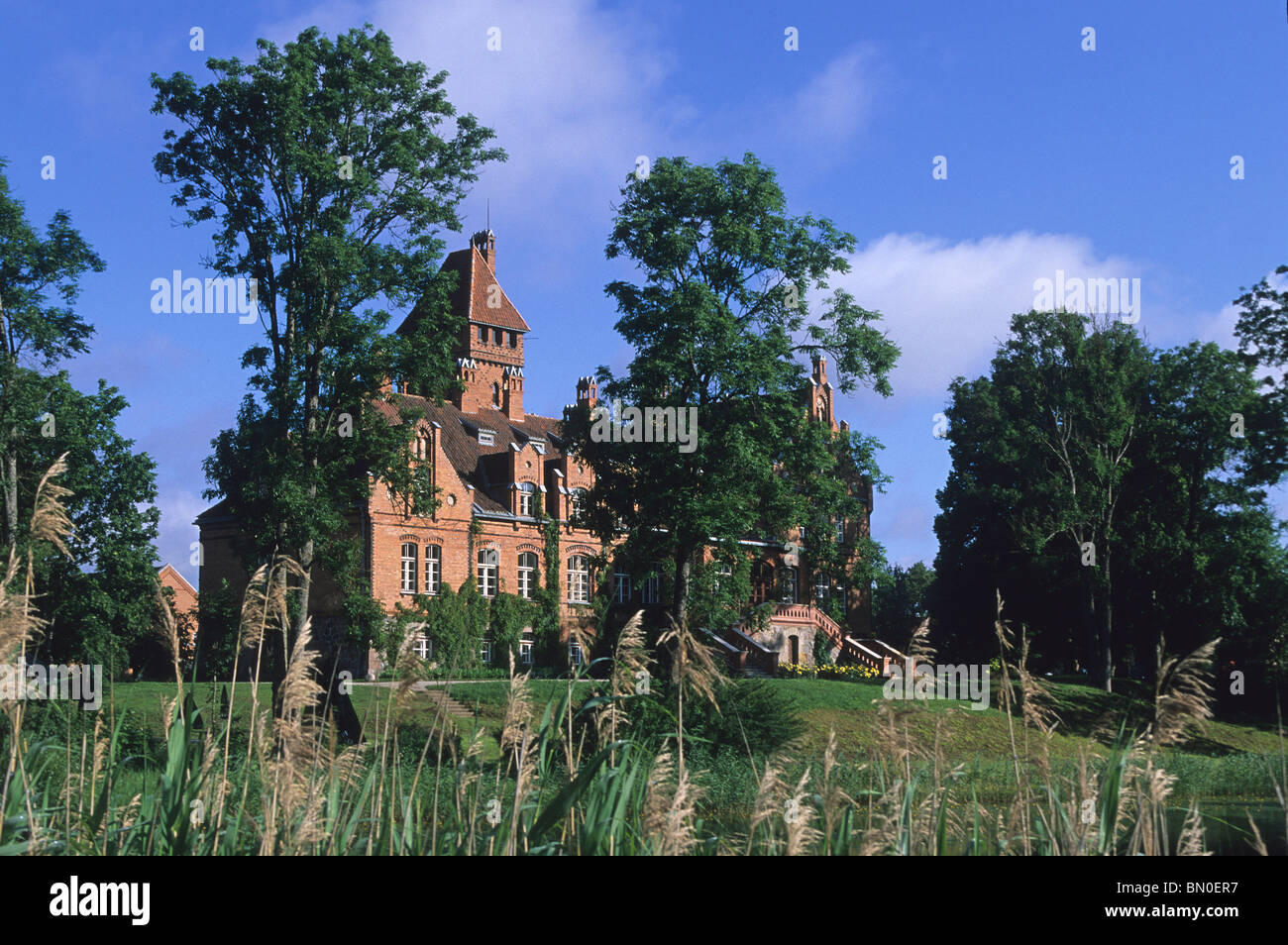 Tukuma jaunmoku pils castle 1901 Banque de photographies et d’images à ...