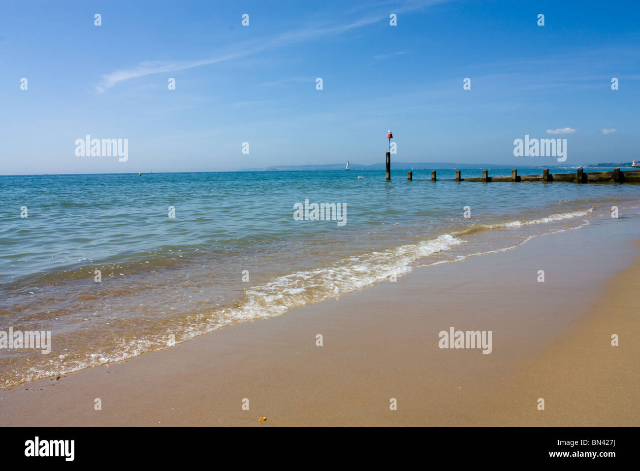 Touristes sur la plage de bournemouth Banque de photographies et d ...