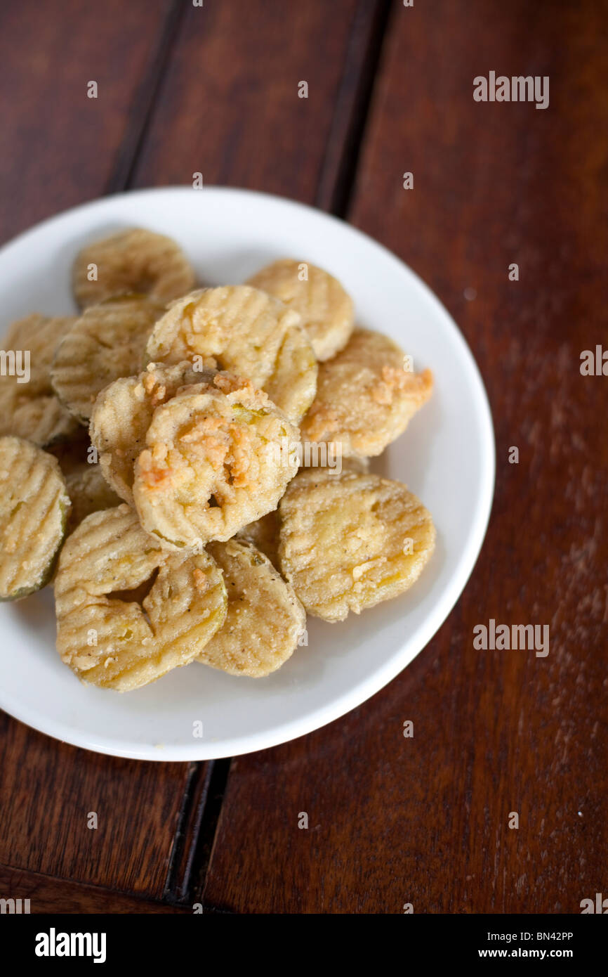 Tranches de cornichons Banque de photographies et d’images à haute ...