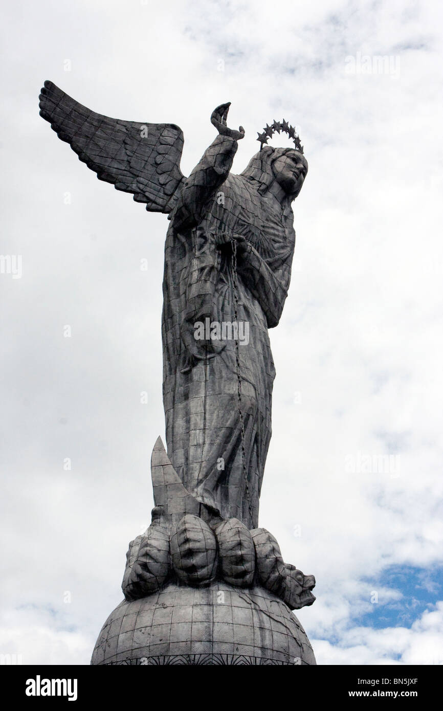 Virgen de el panecillo Banque de photographies et d’images à haute ...