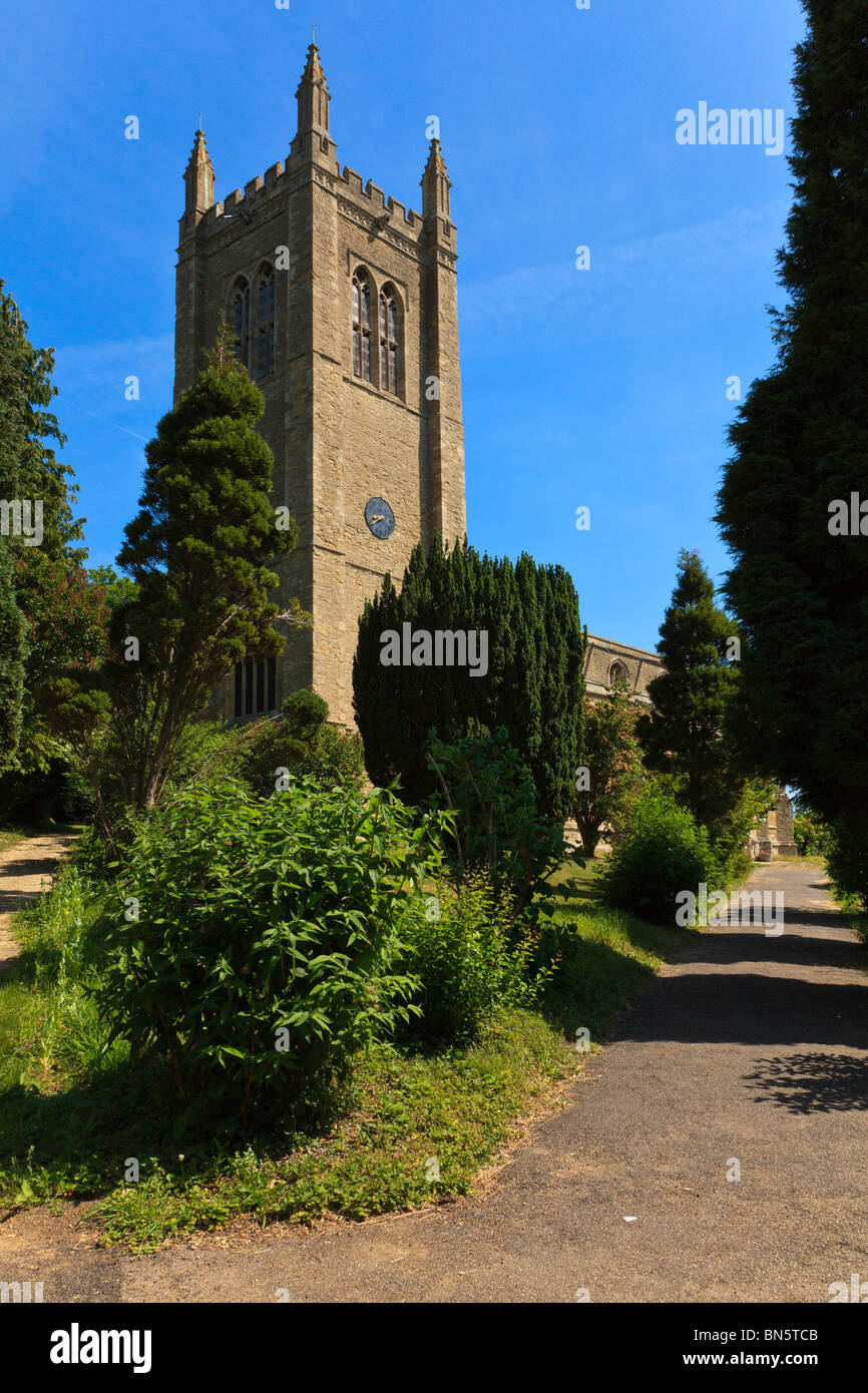 All Saints Church, 15e siècle dans le joli village de Bedfordshire ...