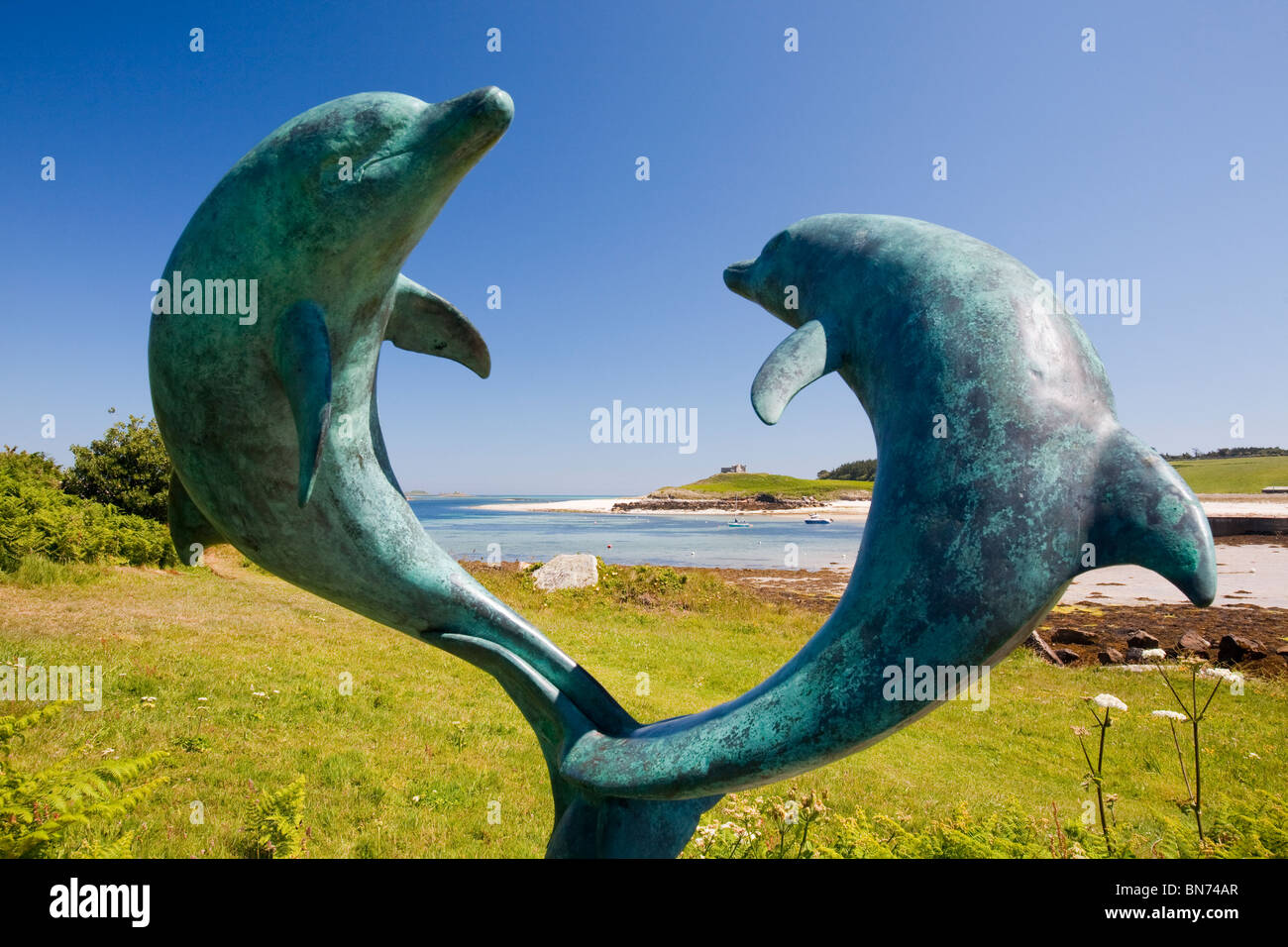 La sculpture de David Dolphin Wynne dans l'enceinte de l'hôtel de l'île ...