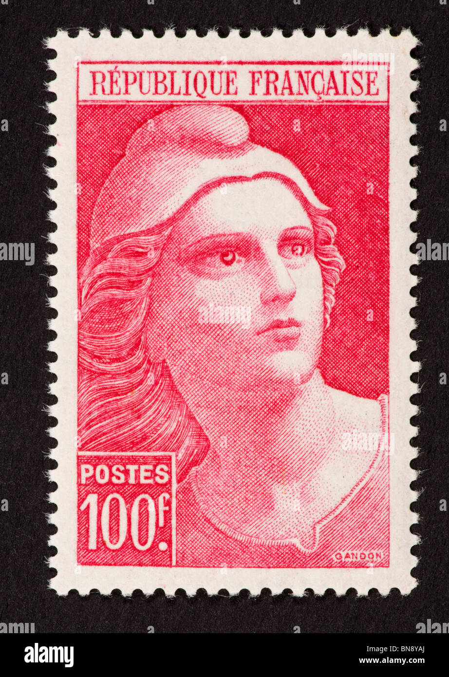 Timbre-poste de la France représentant Marianne Photo Stock - Alamy