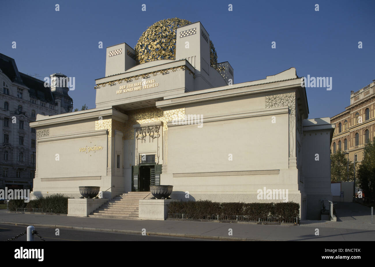 Viennese secession Banque de photographies et d’images à haute ...
