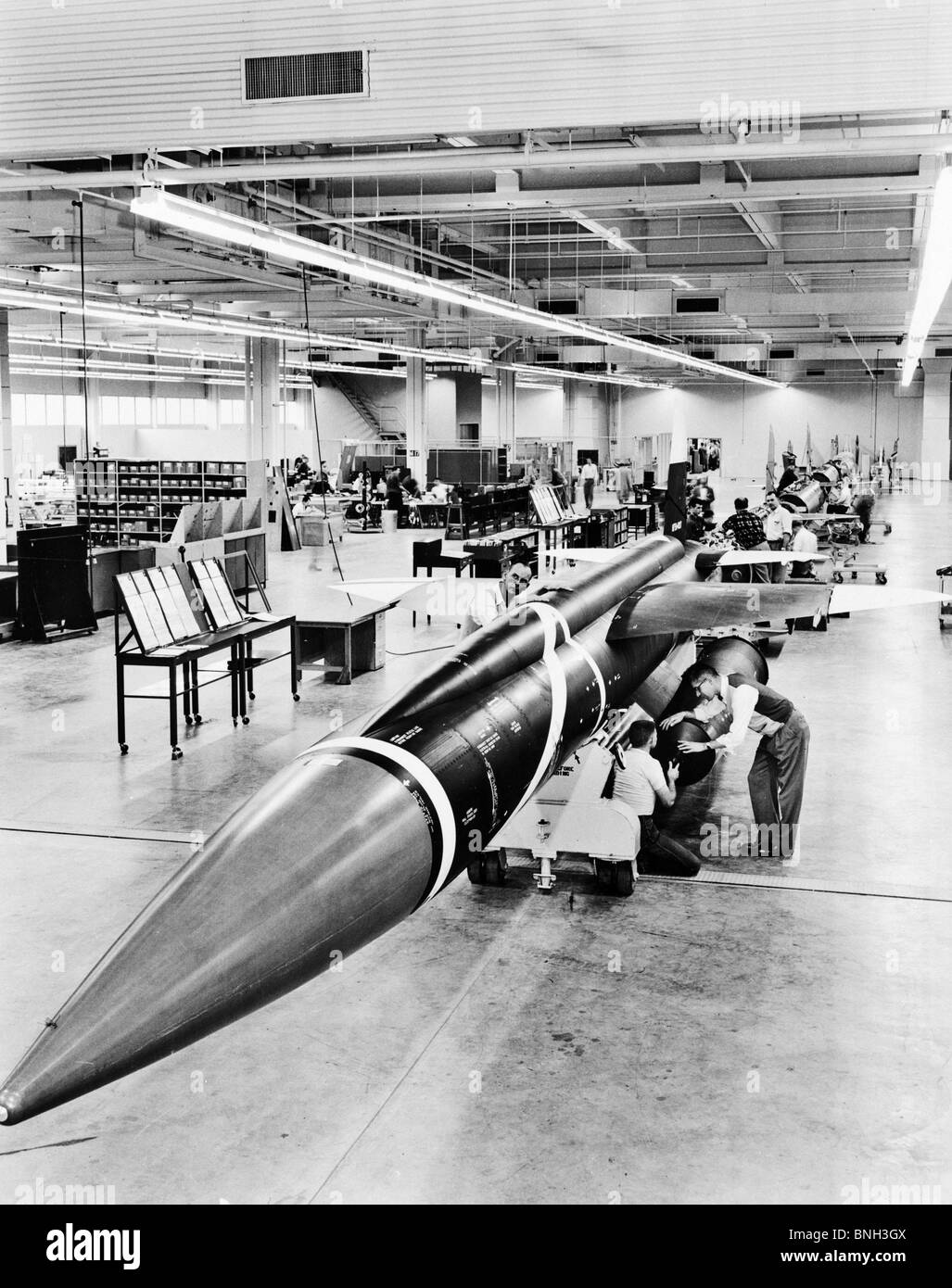 Aircraft assembling assembly Banque de photographies et d’images à ...