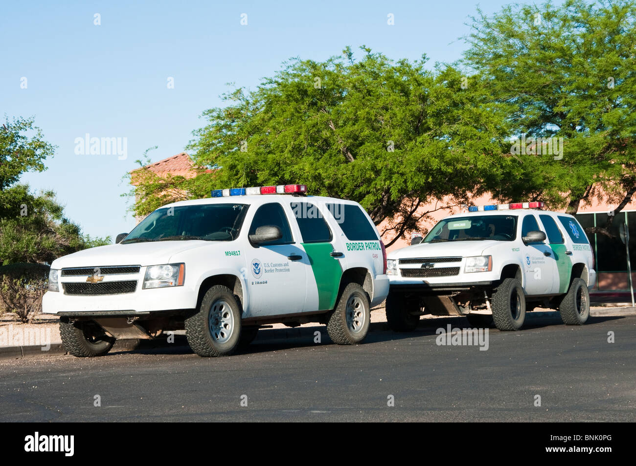 Desert patrol vehicles Banque de photographies et d’images à haute ...