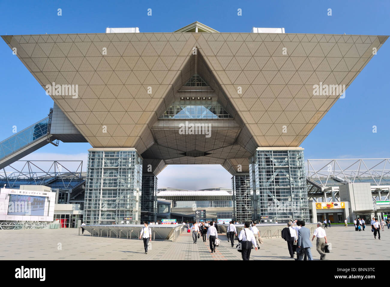 Tour de conférence au Tokyo Big Sight, Tokyo's Exhibition and ...