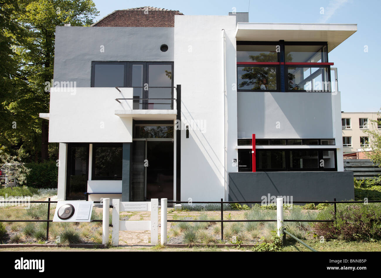 Gerrit rietveld Banque de photographies et d’images à haute résolution ...