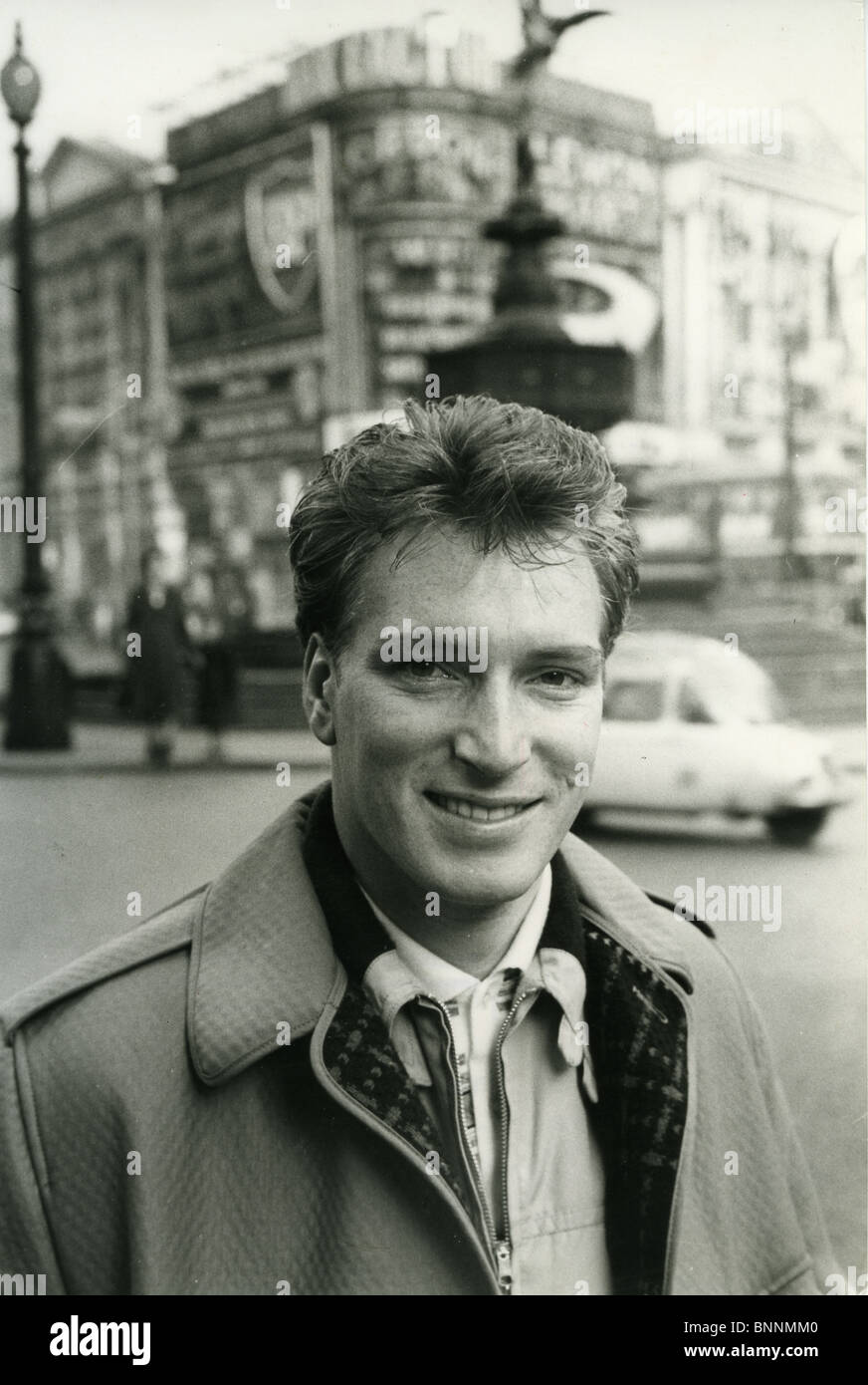 Frank Ifield Banque d'image et photos - Alamy