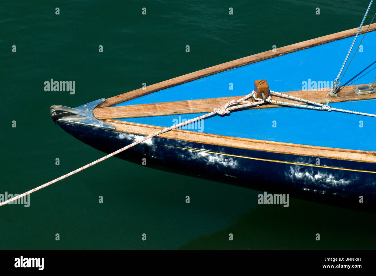Proue de voilier Banque de photographies et d’images à haute résolution ...