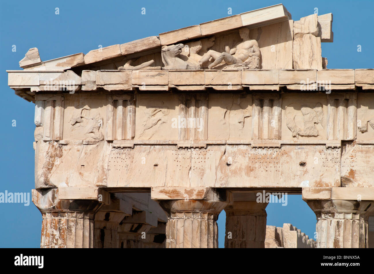Fronton est parthénon Banque de photographies et d’images à haute ...